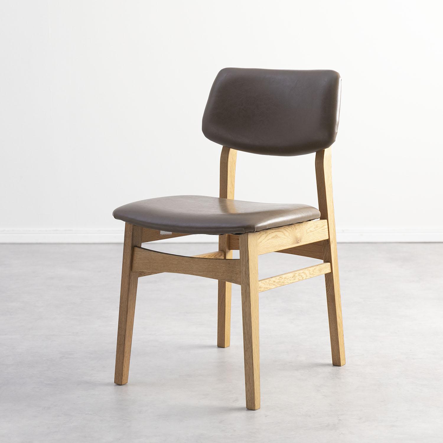 Easy Life PAD ダイニングチェア 1脚のレンタル・サブスク・通販：CLAS